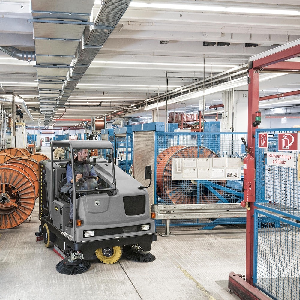 LAVADORA E SECADORA DE PISO KARCHER B 300 RI - karcher-center-altex